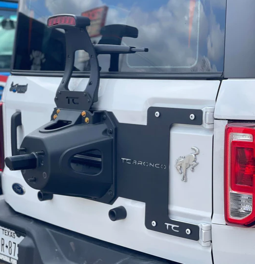 Installing a Tailgate Support on the Ford Bronco – Texas Complete Bronco