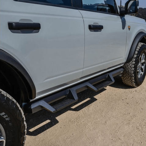 Westin Ford Bronco 4 Door Textured Black HDX Drop Nerf Step Bars ...